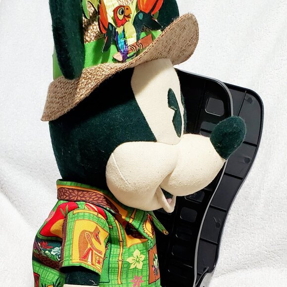 Disney | Toys | Disney 5th Mickeys Main Attraction Enchanted Tiki Room ...